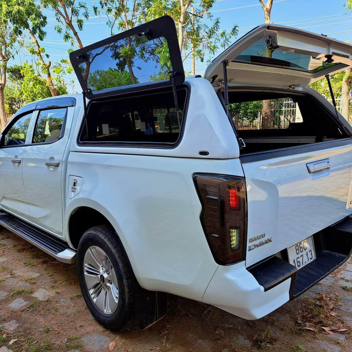 Fiberglass Canopies: Ute Guide & Benefits – UniUte