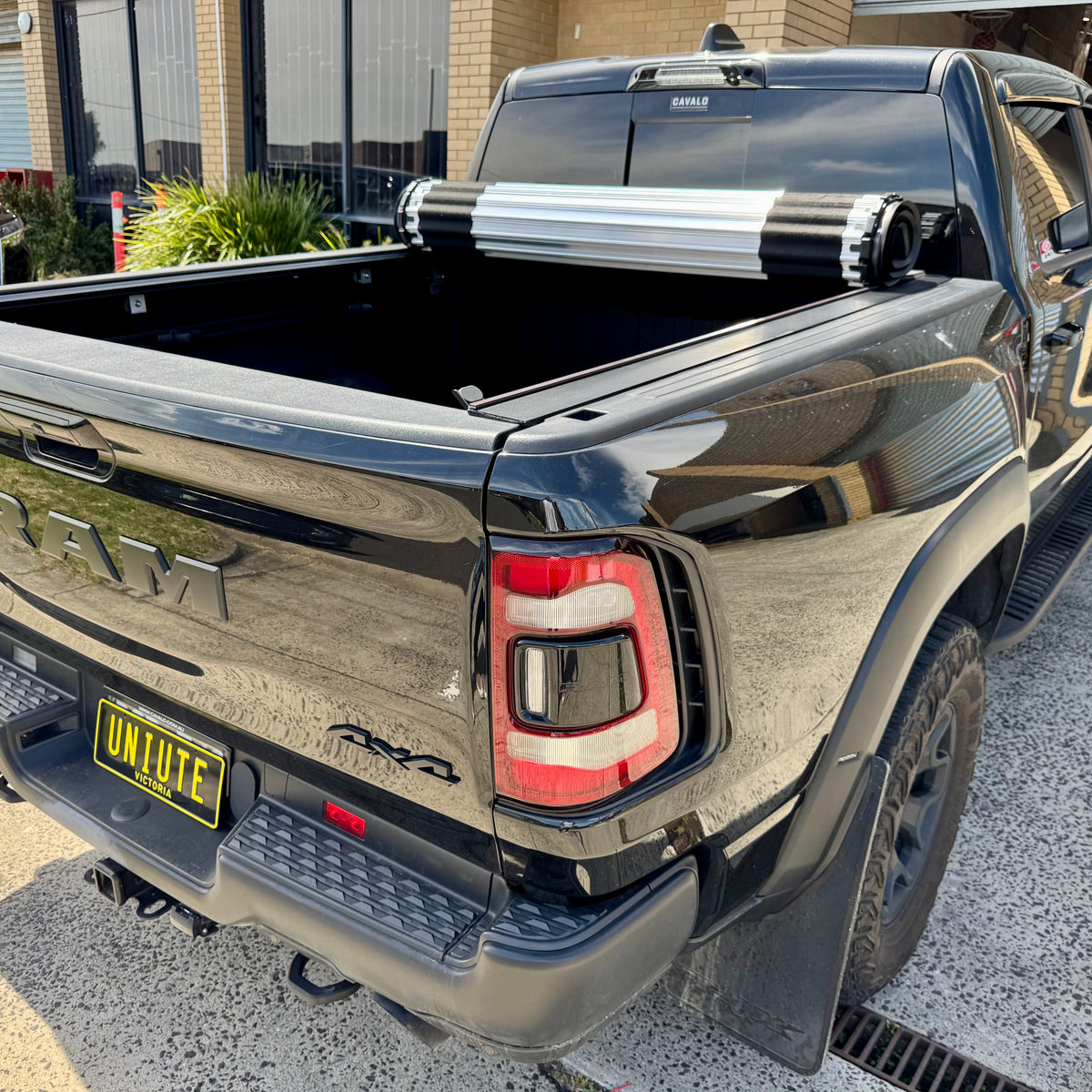 HR REVOLVER Hard Rolling Cover for RAM 1500 DT 2020-2025 5,7' BED – UniUte